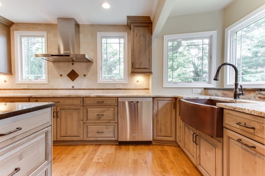 Ultracraft Frameless Kitchen Cabinets in Scottsdale Boston Wood 3 of 6