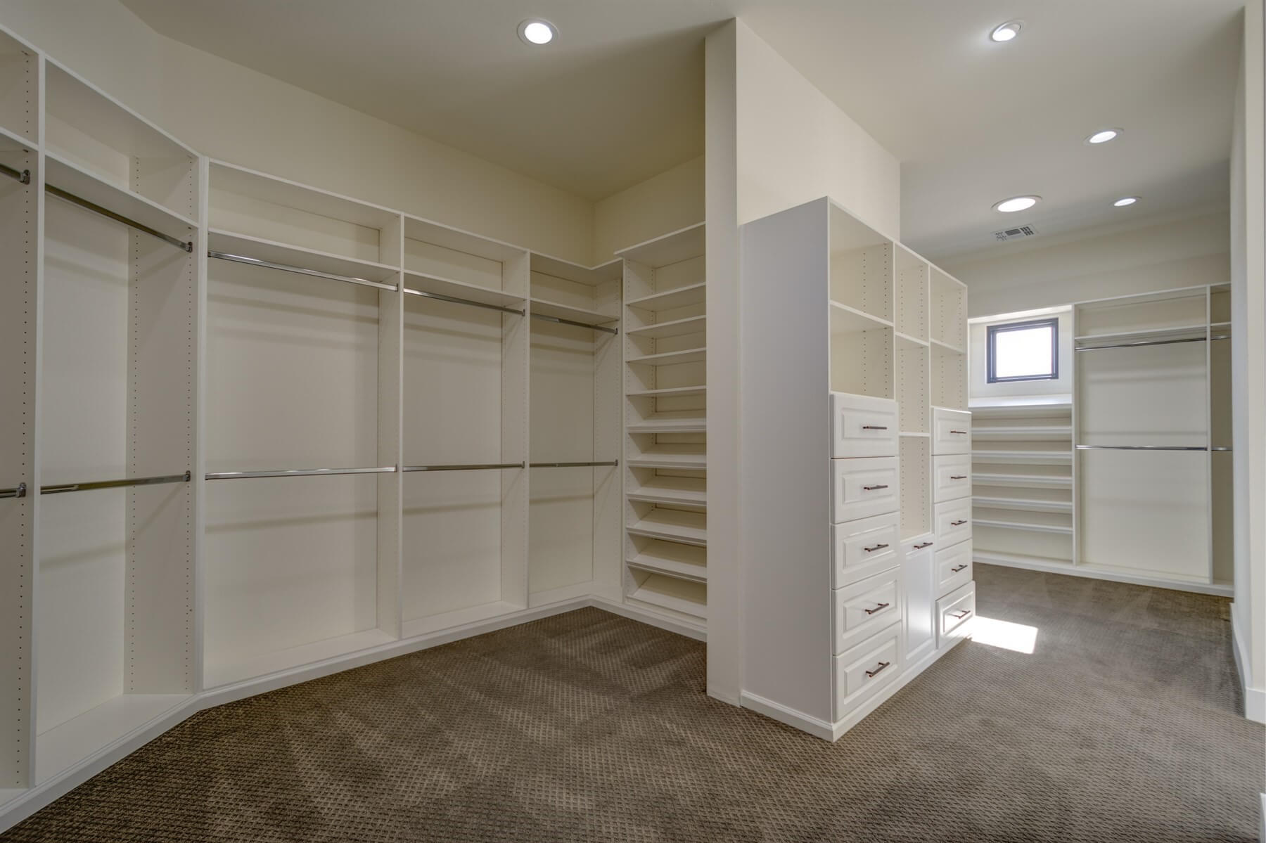 Cabinet & Stone Executive Home New Construction Master Bath Walk In ...